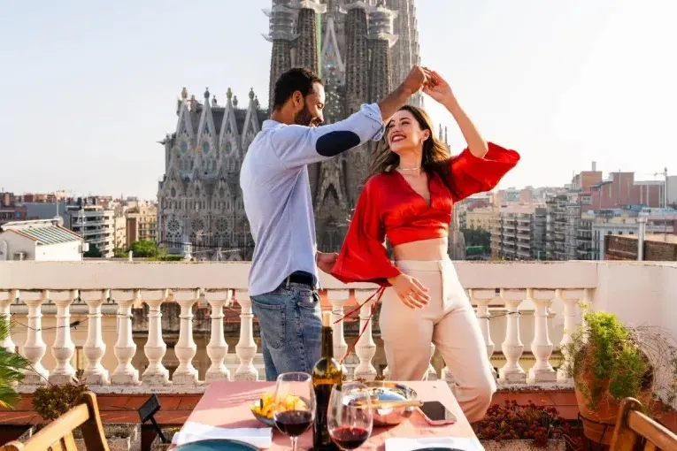 Is Spain a Good Place to Live? Pros and Cons for Expats - WTG Spain